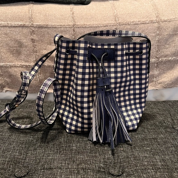 J. Crew | Bags | Jcrew Bucket Bag | Poshmark